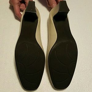 Shoes | Bone Colored Heel | Poshmark